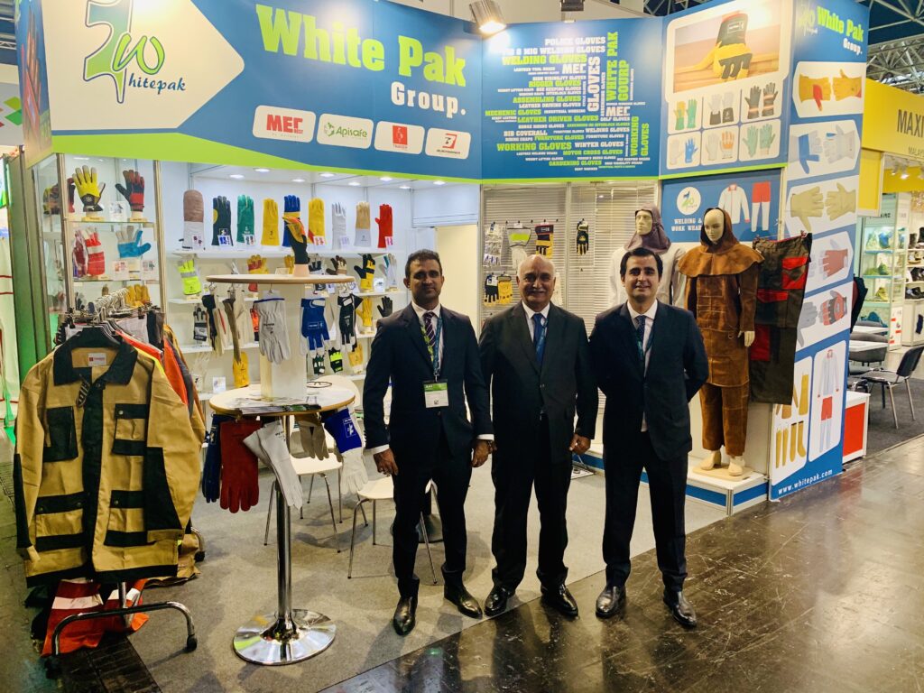 About Leather – WHITE PAK